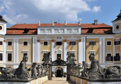 Fotogalerie - Zámek Milotice