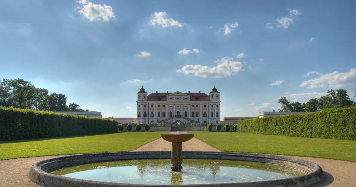 Návštěvní doba - Zámek Milotice